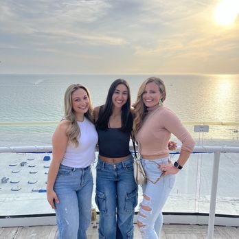 LEVEL 11 ROOFTOP BAR & LOUNGE - Updated May 2024 - 382 Photos & 181 ...