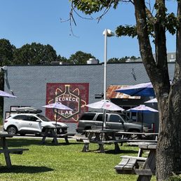 THE REDNECK BBQ LAB - Updated December 2025 - 405 Photos & 513 Reviews ...