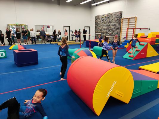 JUMP GYM - Updated October 2025 - 29 Photos & 34 Reviews - 632 Lindero ...