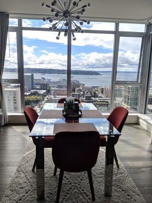 INSIGNIA SEATTLE - Updated June 2026 - 12 Photos - 588 Bell St, Seattle ...