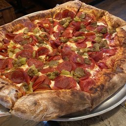 SHELLY PIE - Updated August 2024 - 144 Photos & 231 Reviews - 912 Penn ...