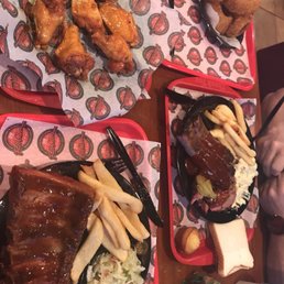 FULL MOON BBQ - Updated July 2025 - 162 Photos & 167 Reviews - 1428 Old ...
