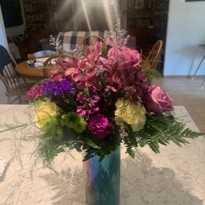 FELLY’S FLOWERS - Updated February 2025 - 104 Photos & 32 Reviews - 205 ...