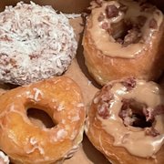 COUNTRY STYLE DONUTS - 188 Photos & 169 Reviews - Donuts - 8902 W Broad ...