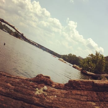 THOMPSON BOAT CENTER - Updated October 2025 - 144 Photos & 52 Reviews ...