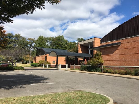 GERMANTOWN COMMUNITY LIBRARY - Updated December 2025 - 19 Photos & 17 ...