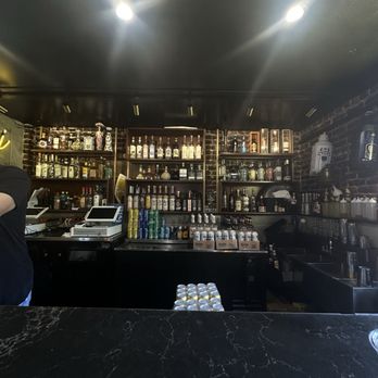 EL INDIO BOTANAS Y CERVEZA - Updated April 2026 - 409 Photos & 278 ...