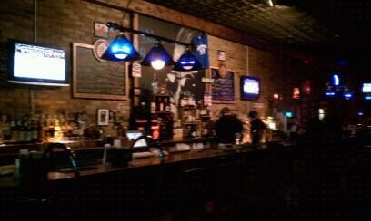 BLUE BRICKS - Updated December 2025 - 28 Reviews - 424 S Front St ...