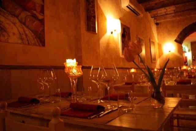 THE LIBRARY BISTROT - Updated December 2025 - 22 Photos & 24 Reviews ...