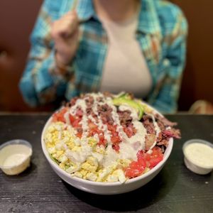 STILES SWITCH BBQ & BREW - Updated December 2025 - 586 Photos & 381 ...