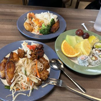 LIN’S GRAND BUFFET - Updated August 2025 - 378 Photos & 166 Reviews ...