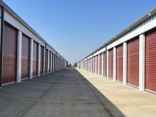 RED HILL MINI STORAGE - Updated March 2025 - 10 Photos - 2723 Oakley Ln ...