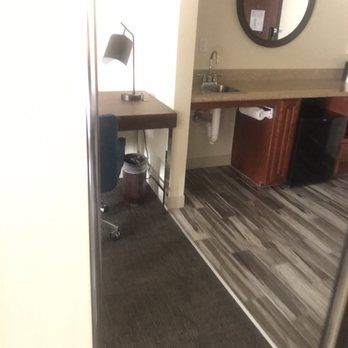 HAMPTON INN & SUITES PHOENIX-SURPRISE - Updated December 2025 - 143 ...