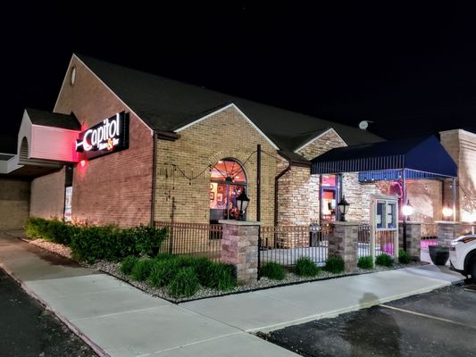 CAPITOL BISTRO & BAR - Updated October 2025 - 81 Photos & 137 Reviews ...