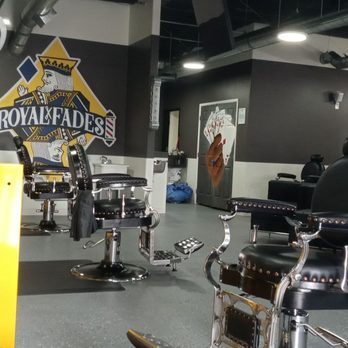 ROYAL FADES - Updated December 2025 - 13 Photos - 1051 S Patterson Rd ...