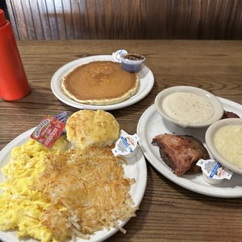 GRITZ FAMILY RESTAURANT - Updated April 2026 - 205 Photos & 312 Reviews ...