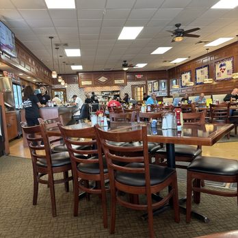 HOGAN’S DINER - Updated October 2025 - 48 Photos & 120 Reviews - 17 ...