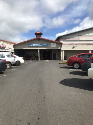 GOODWILL HAWAII - 47 Photos & 30 Reviews - 823 California Ave, Wahiawa ...