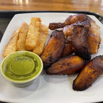 ALPACA PERUVIAN CHARCOAL CHICKEN - Updated December 2025 - 233 Photos ...