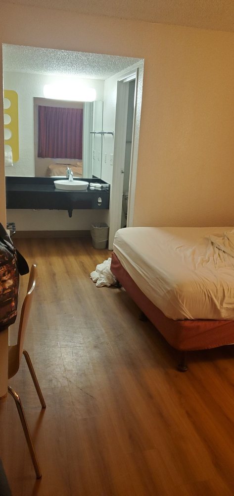 MOTEL 6 SEATTLE AIRPORT - Updated August 2024 - 64 Photos & 77 Reviews ...