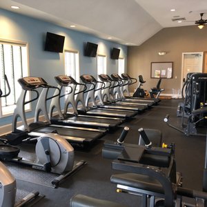 SILVERTHORN COUNTRY CLUB - 18 Reviews - 4550 Golf Club Ln, Spring Hill ...