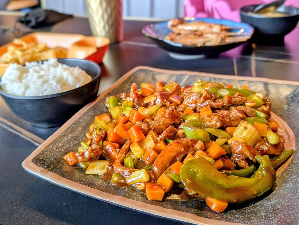 KAMI CHINESE THAI & SUSHI - Updated December 2025 - 110 Photos & 123 ...