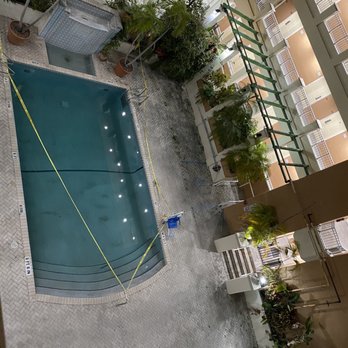 RODEWAY INN SOUTH MIAMI - CORAL GABLES - Updated August 2024 - 216 ...