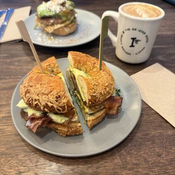 ISAAC’S DOWNTOWN - Updated December 2025 - 142 Photos & 142 Reviews ...