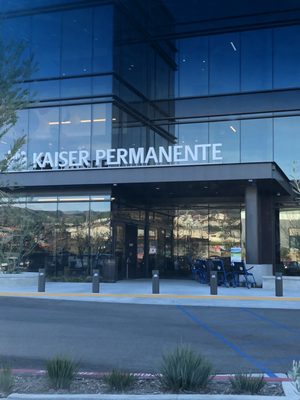 KAISER PERMANENTE PORTER RANCH MEDICAL OFFICES - 41 Photos & 35 Reviews ...