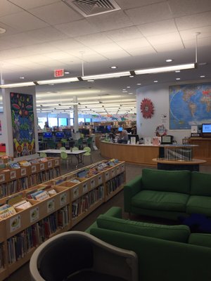 WILTON LIBRARY - Updated December 2025 - 16 Photos - 137 Old Ridgefield ...