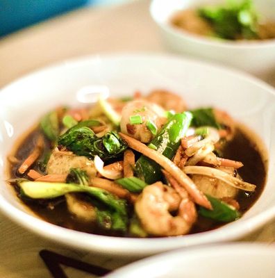 FIVE STAR - Updated January 2026 - 279 Photos & 305 Reviews - 301 N ...