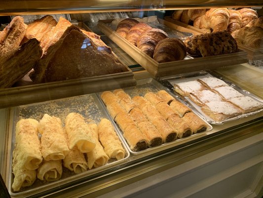 AFRODITI - 105 Photos & 43 Reviews - 756 Rue Saint-Roch, Montréal ...