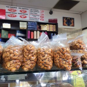 GOLDEN SAMOSA BAKERY - 12 Photos & 21 Reviews - Indian - 12025 Nordel ...