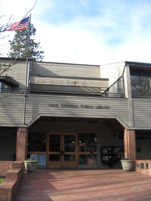 LAKE OSWEGO PUBLIC LIBRARY - Updated December 2025 - 37 Photos & 26 ...