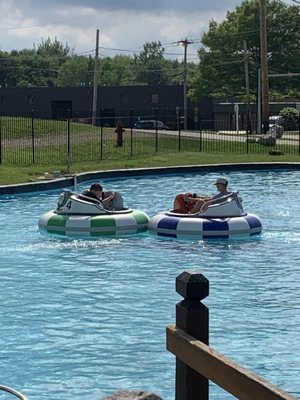 FUN ‘N’ STUFF - 33 Photos & 53 Reviews - 661 Highland Rd E, Macedonia ...