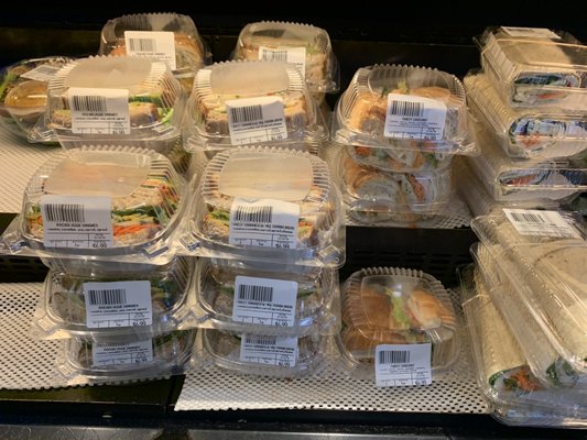 ALIVE & WELL - 187 Photos & 127 Reviews - 340 Hana Hwy, Kahului, HI ...