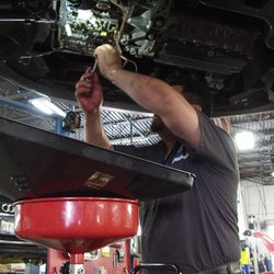 LOGAN SQUARE AUTO REPAIR - 57 Photos & 193 Reviews - 2442 N Milwaukee ...