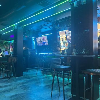 BOSKÉ - Updated December 2024 - 119 Photos & 42 Reviews - 2843 Steinway ...