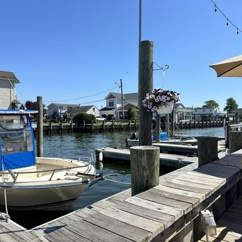 ANCHOR DOWN DOCKSIDE - Updated November 2024 - 343 Photos & 292 Reviews - 2479 Adler Ct, Seaford ...