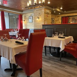 CAST IRON CHEF CHOP HOUSE & OYSTER BAR - Updated December 2025 - 839 ...