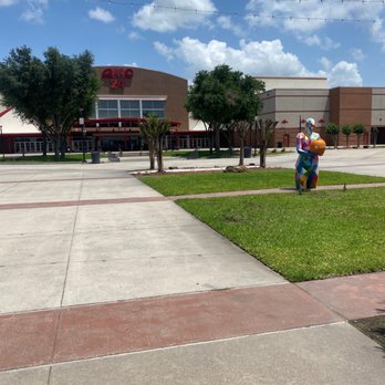 AMC WILLOWBROOK 24 - Updated November 2025 - 199 Photos & 232 Reviews ...