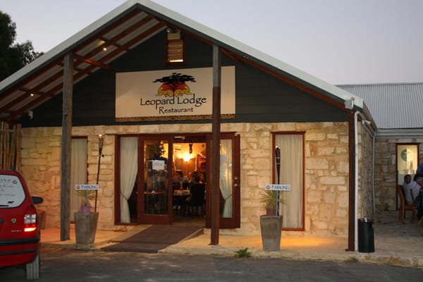 LEOPARD LODGE - Updated September 2024 - 11 Photos - 336 Karoborup Rd ...