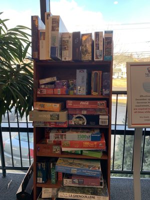 SAYVILLE LIBRARY - Updated September 2025 - 16 Photos - 88 Greene Ave ...