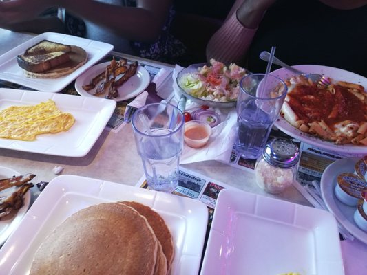 ROUTE 1 DINER RESTAURANT - 52 Photos & 75 Reviews - Diners - 2009 US ...