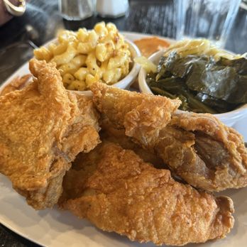 MR CHARLES CHICKEN AND FISH UPTOWN - Updated July 2025 - 75 Photos & 68 ...