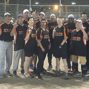 SACRAMENTO SOFTBALL COMPLEX - Updated October 2025 - 18 Photos & 21 ...