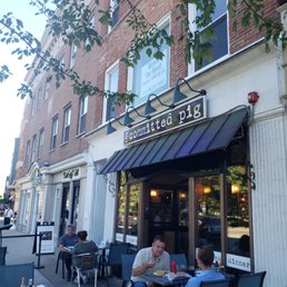 THE COMMITTED PIG - Updated May 2025 - 995 Photos & 1288 Reviews - 28 W ...