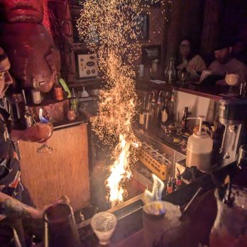 HALE PELE - Updated March 2025 - 1278 Photos & 790 Reviews - 2733 NE ...