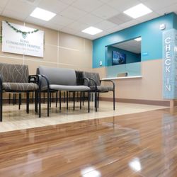 KONA COMMUNITY HOSPITAL - 40 Photos & 53 Reviews - 79-1019 Haukapila St ...
