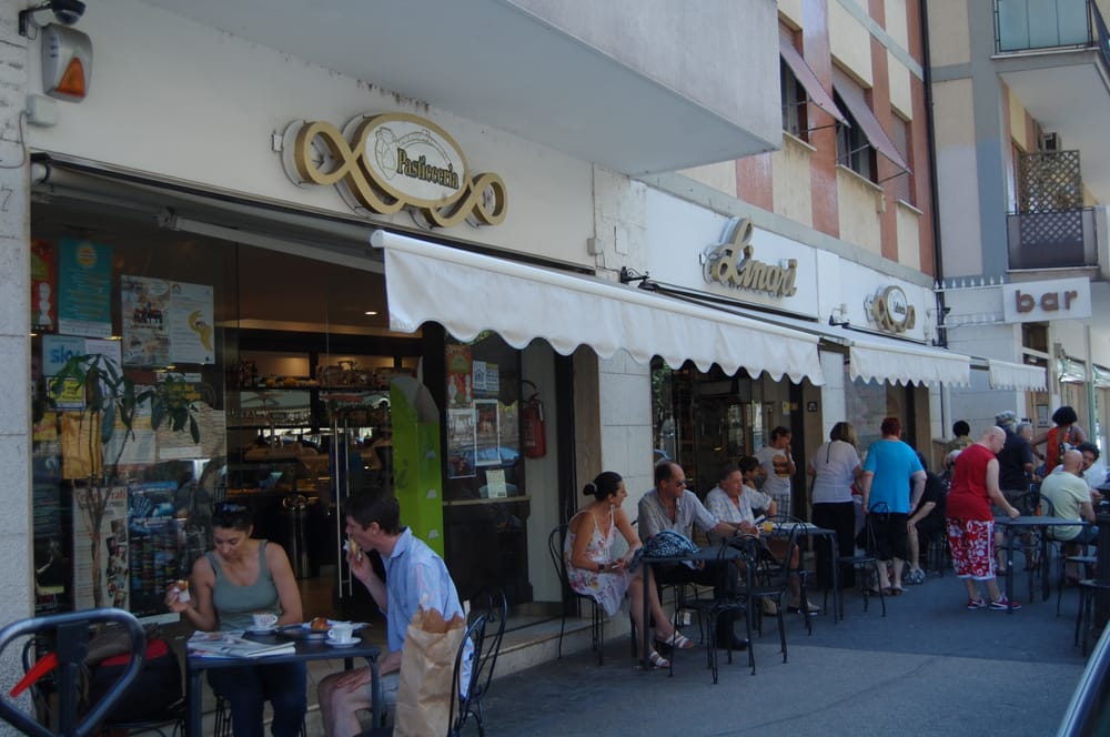 PASTICCERIA LINARI - Updated July 2025 - 29 Photos & 14 Reviews - Via ...